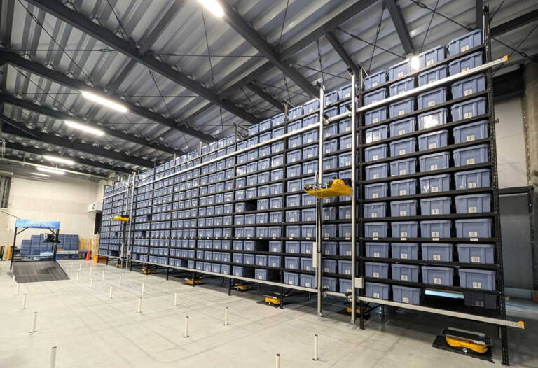 AirRob実運用動画公開：プラスオートメーションの物流自動化ソリューション – ROBOT MEDIA